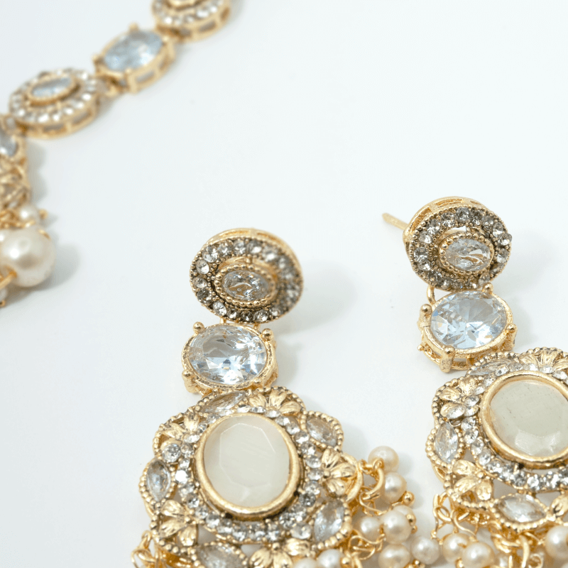 Elegant Pearl Fringe Necklace - Fjewels